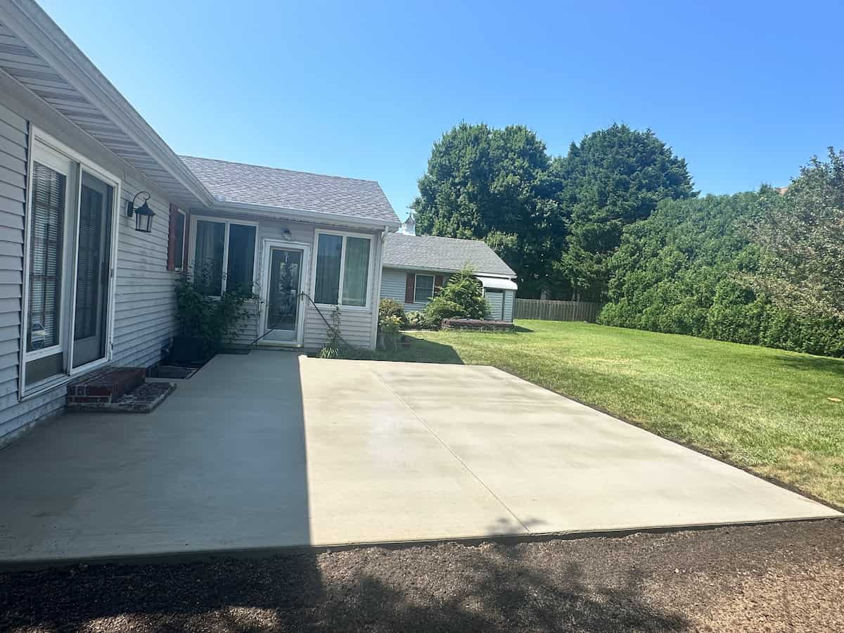 Expert Concrete Patio Service - Armando’s Landscaping & Masonry